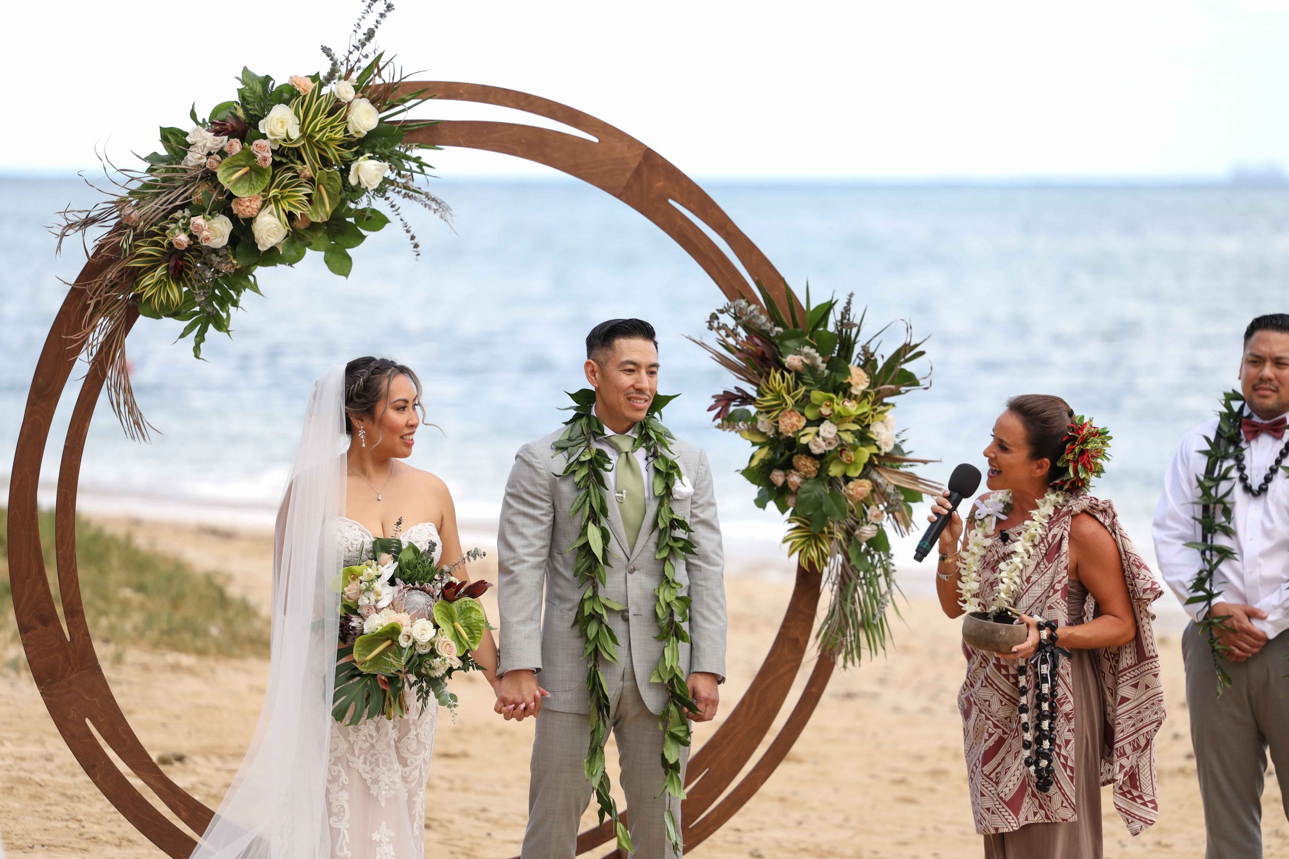 Honolulu Wedding Group- Wedding Planning Galleries Hawaii
